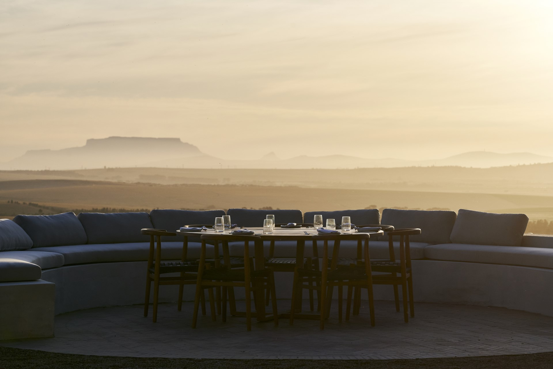 VRYMANSFONTEIN LAUNCHES - Keeping it Candid